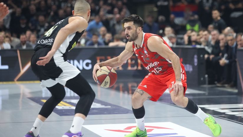 Magično poluvreme Fakunda Kampaca u Areni! (VIDEO) | Mozzart Sport