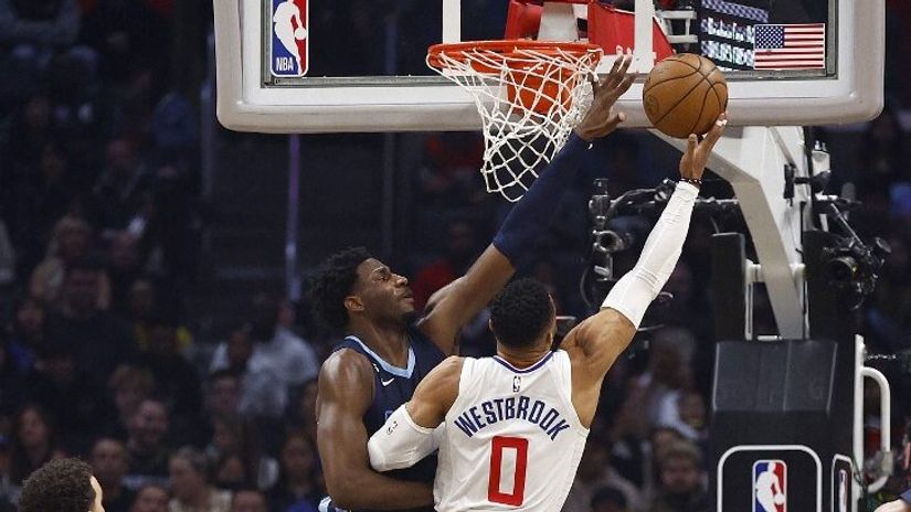 NBA počela s dodelom nagrada, prva u rukama najboljeg defanzivca ...